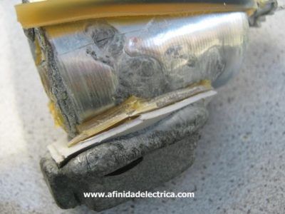 Autopsia de un capacitor – Afinidad Eléctrica