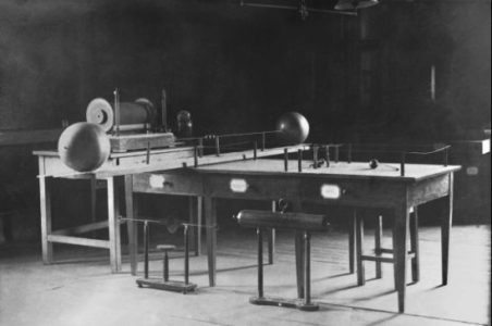 Heinrich Rudolph Hertz – Afinidad Eléctrica
