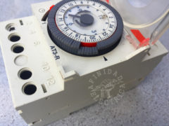 ¿Cómo se instala un reloj temporizador? – Afinidad Eléctrica